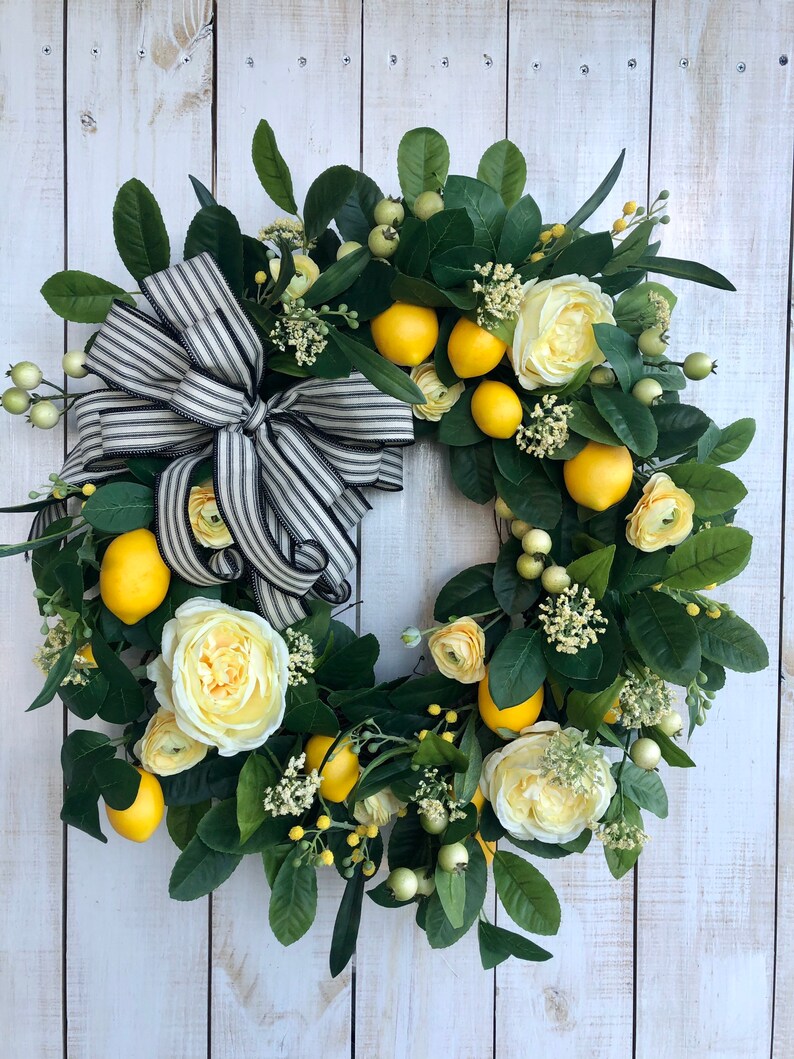 Lemon Everyday all season summer farmhouse wreath for front | Etsy