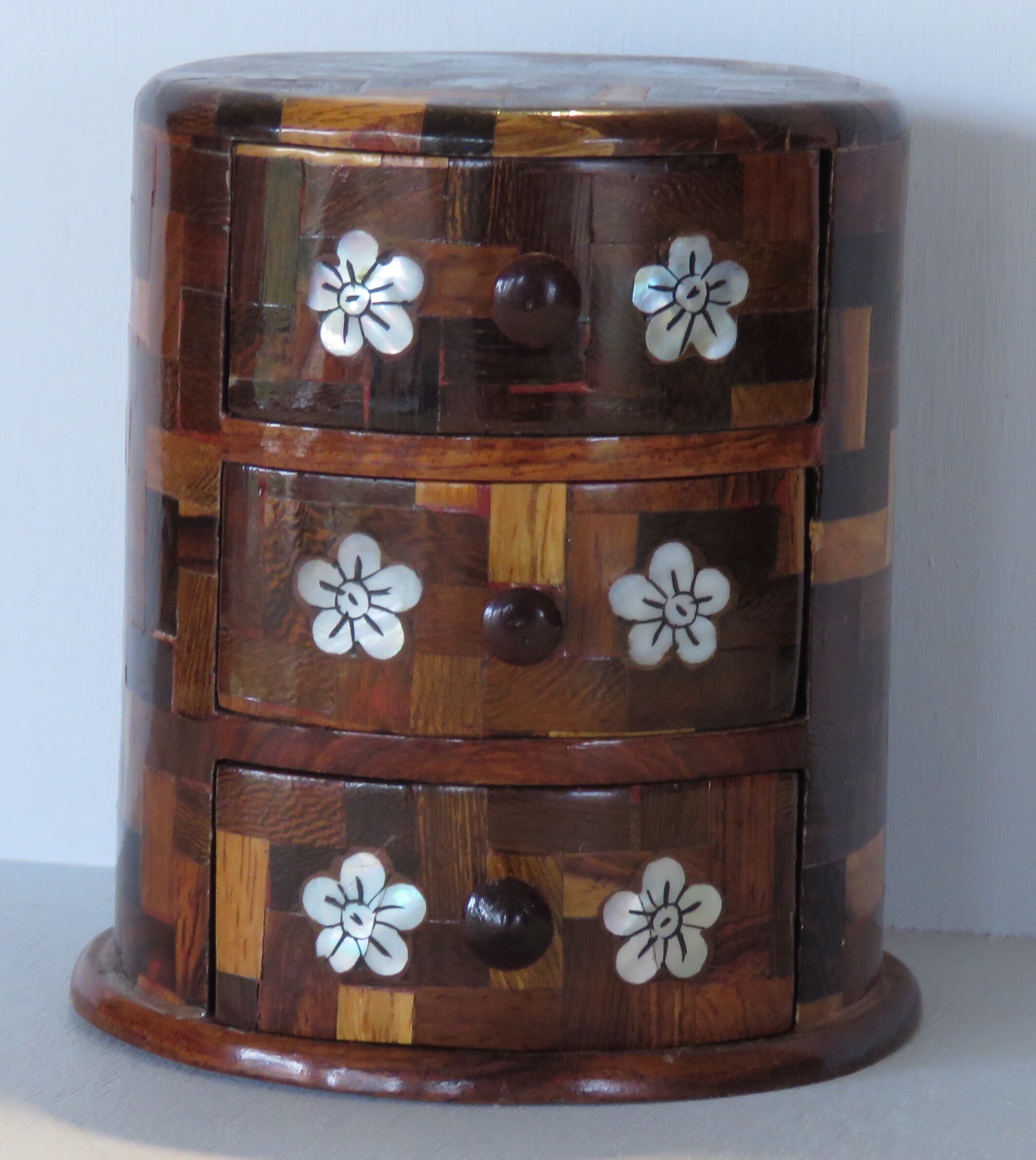 Asian Inlay Mother of Pearl and Wood Jewelry Box Mother of Pearl Inlay ...