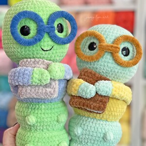 Blake Bookworm || Crochet Pattern PDF || Digital File Only - Etsy