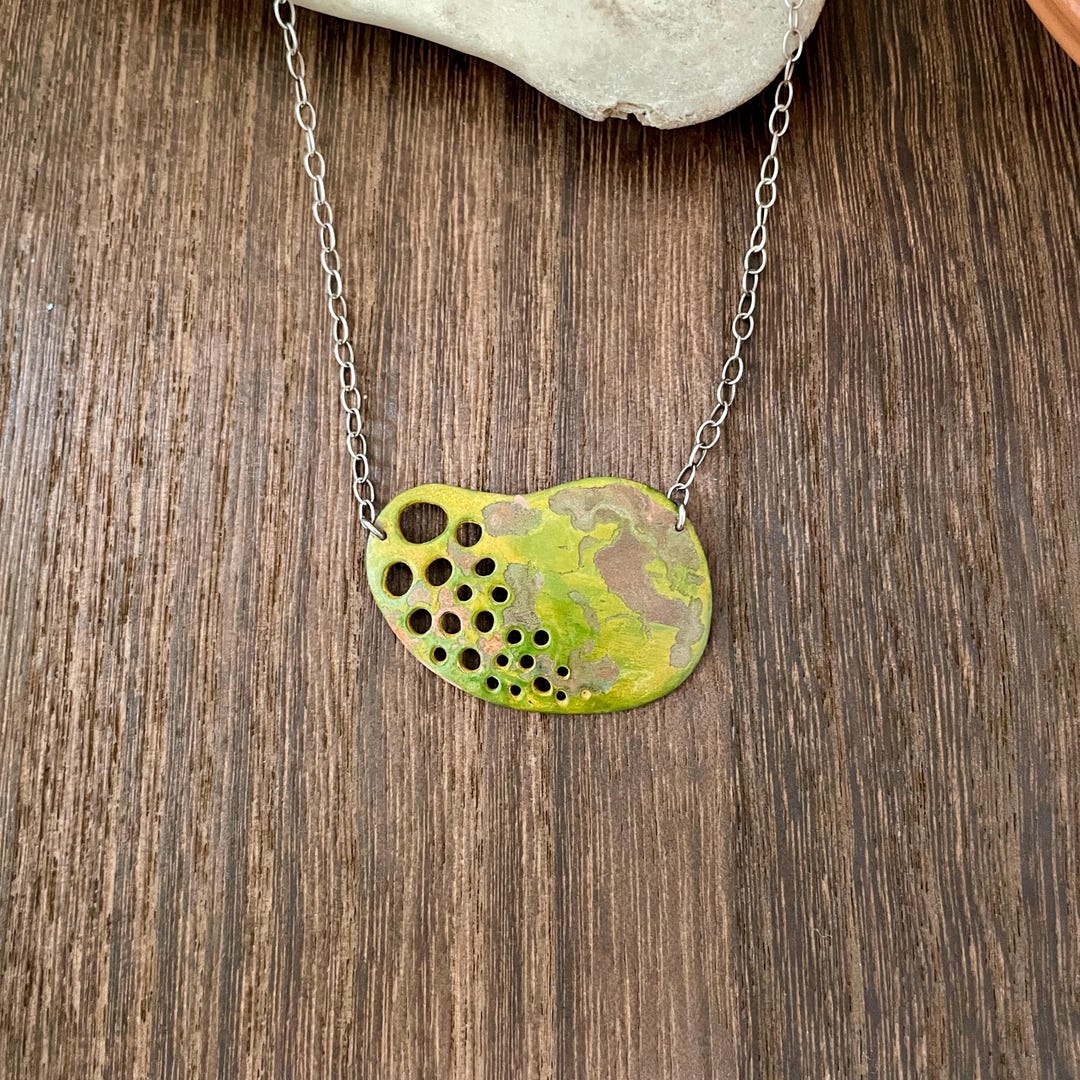 Yellow Shell Necklace - Etsy