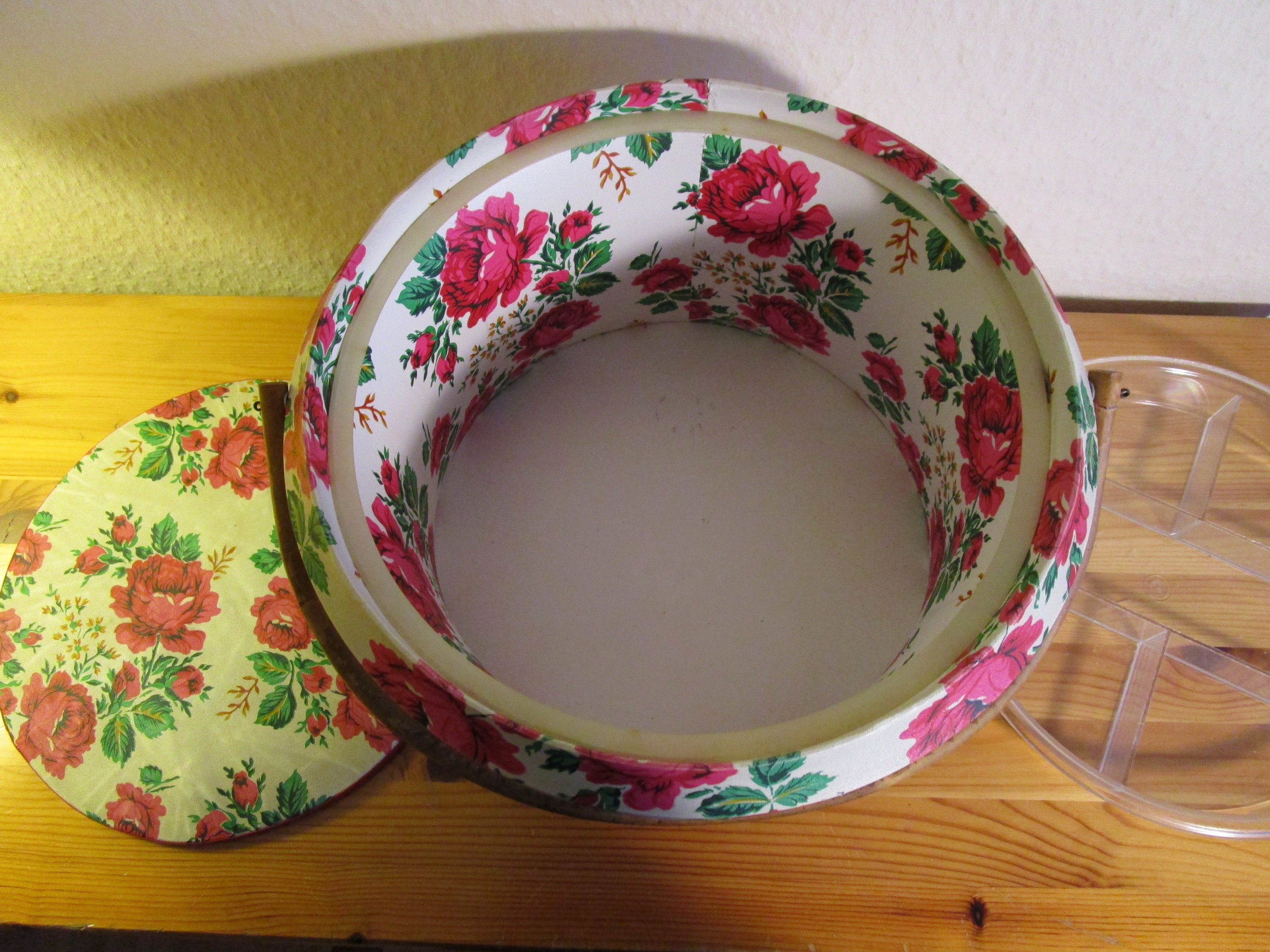 Original 50s Mending Basket/picnic Basket With Rosendecor - Etsy