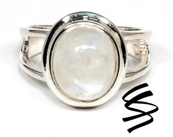 White stone ring | Etsy