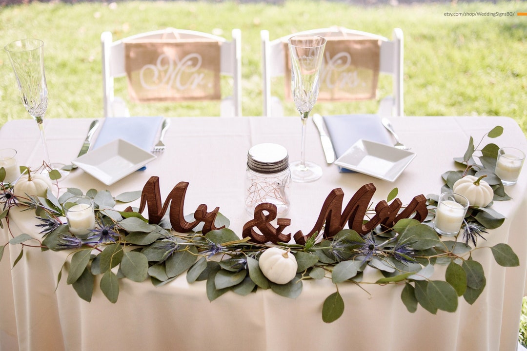 Mr & Mrs Table Signs, Mr and Mrs Signs for Sweetheart Table, Wedding ...