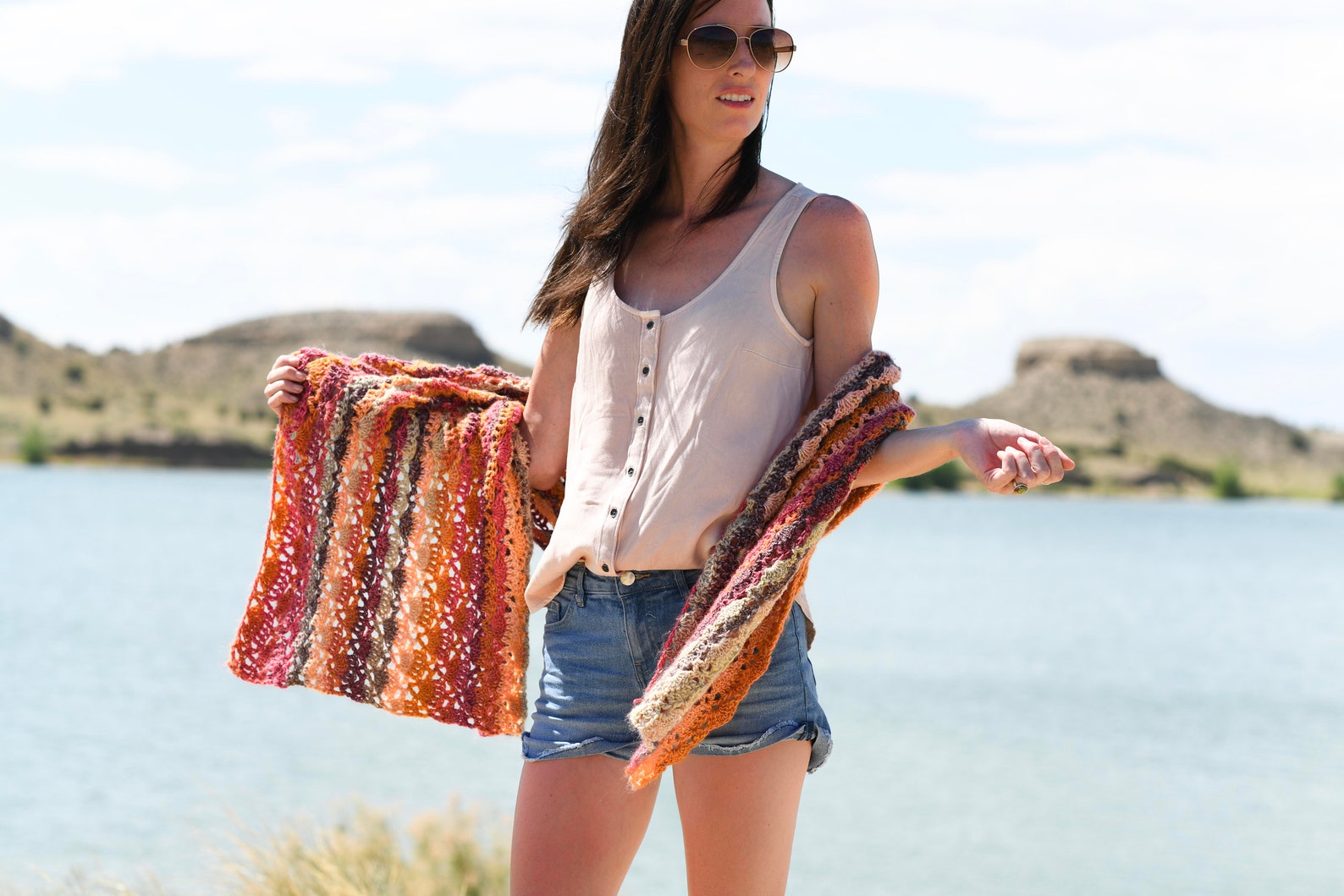 Isla Scalloped Crochet Wrap Pattern, Fall Shells Shawl (PDF Pattern) - Etsy