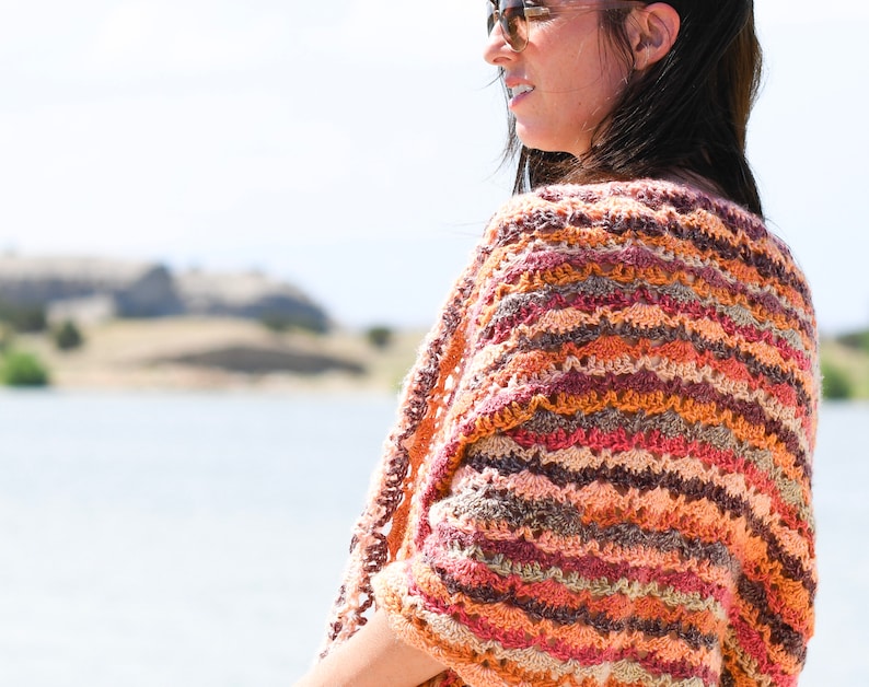 Isla Scalloped Crochet Wrap Pattern, Fall Shells Shawl (PDF Pattern) - Etsy