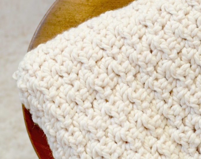 Billowy Knit Throw Quilted Look Blanket Pattern, Pretty Blanket Pattern ...