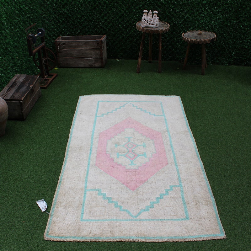 Pink Vintage Rugs - Etsy