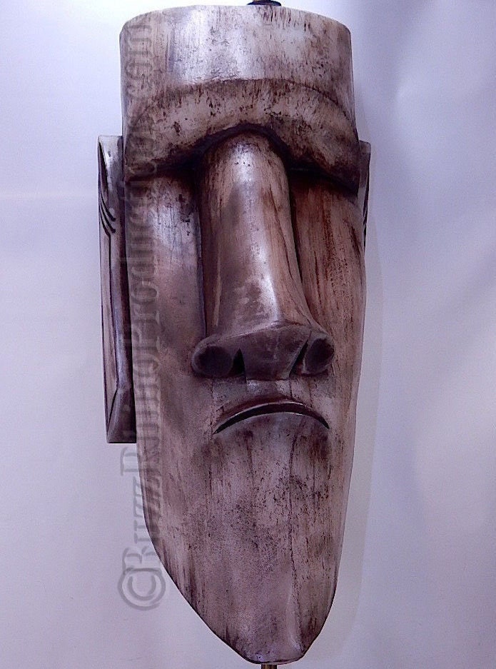 BONE WHITE Moai Hanging Lamp Tiki Room Bar Light Lava Light Neon Island ...