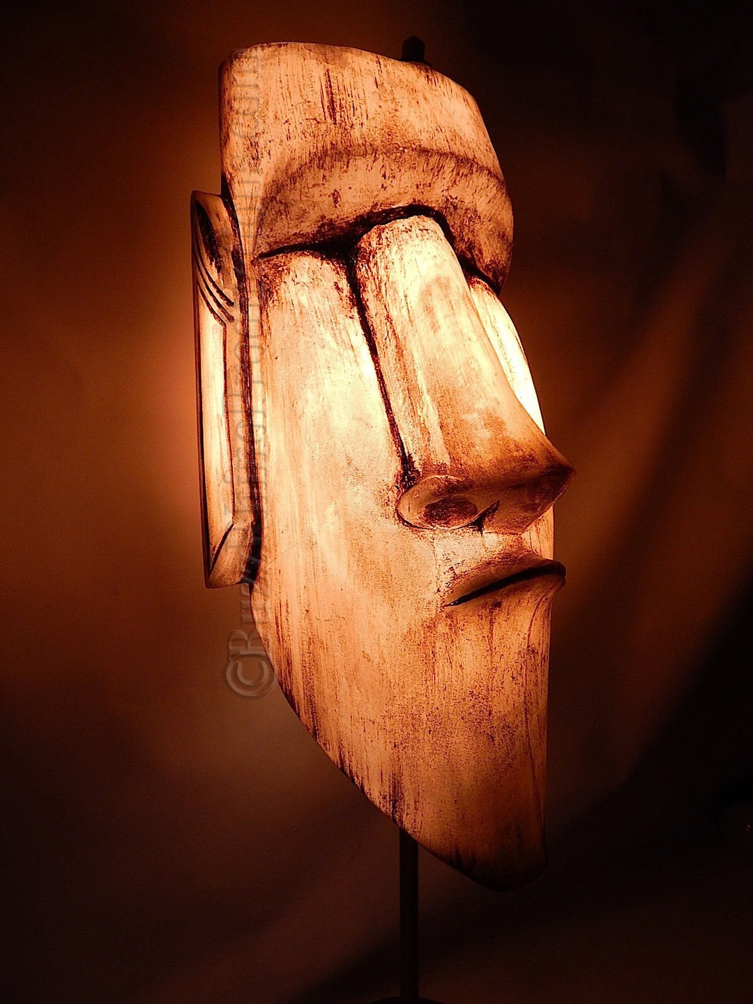 Imoai Moai Table Tiki Lamp BONE WHITE Brushed Copper Base Chrome Bar ...