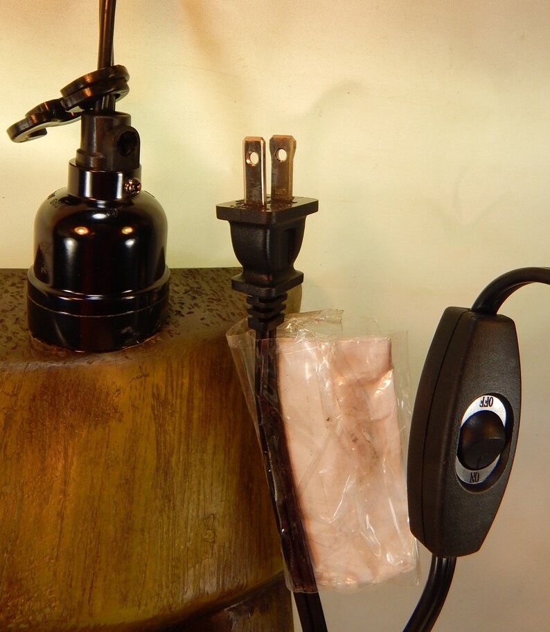 GREEN Moai Hanging Lamp Tiki Room Bar Light Lava Light Neon - Etsy