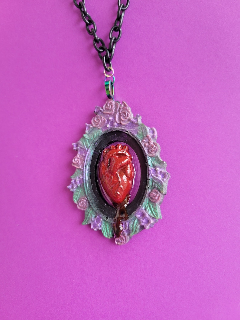 Anatomical Bleeding Heart Necklace - Etsy