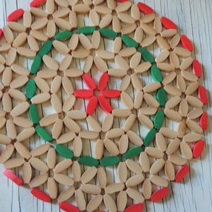 Set of 4 Round Wood Beaded Trivets, Natural Red Green, Retro Wood ...