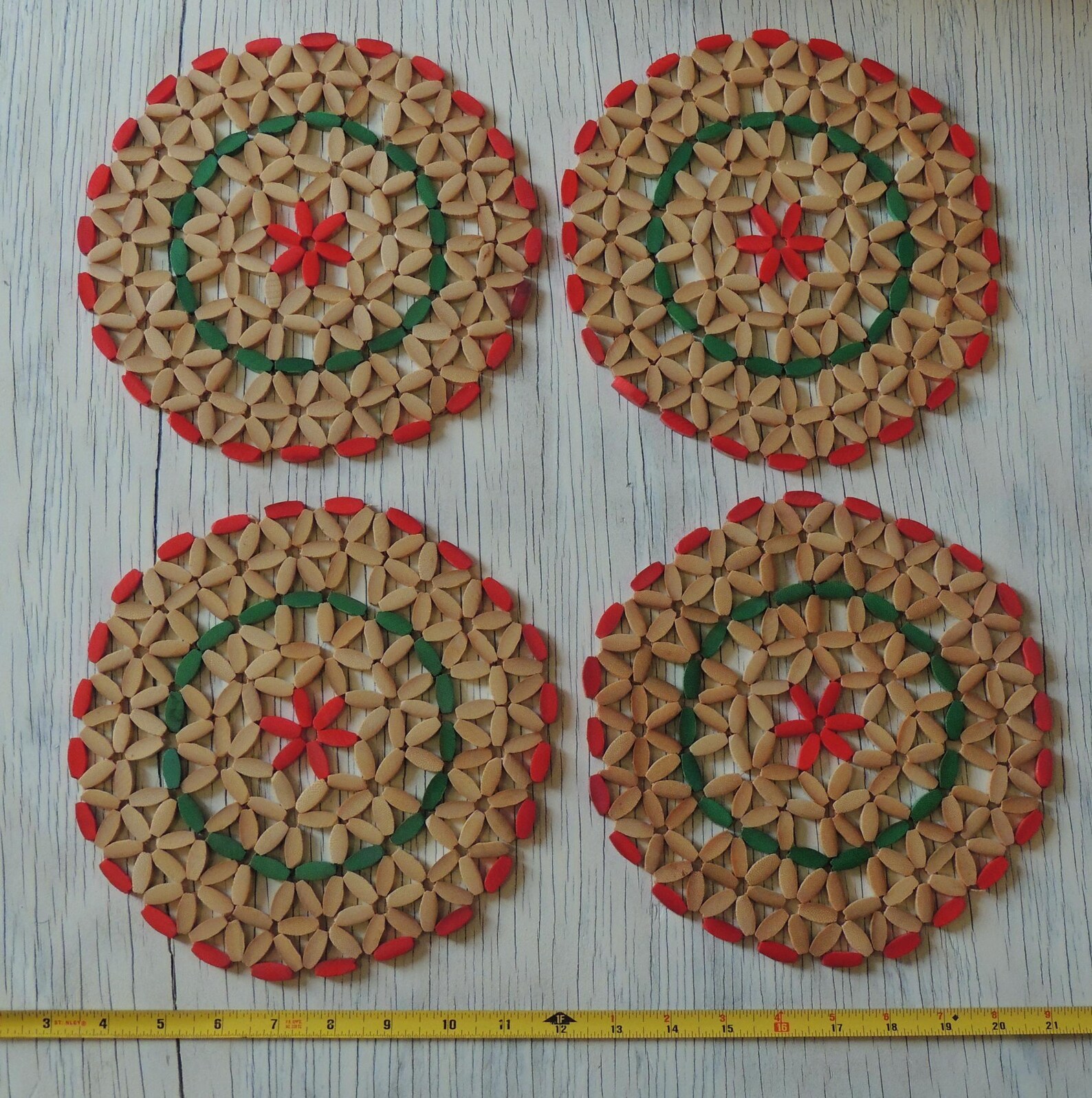 Set of 4 Round Wood Beaded Trivets, Natural Red Green, Retro Wood ...