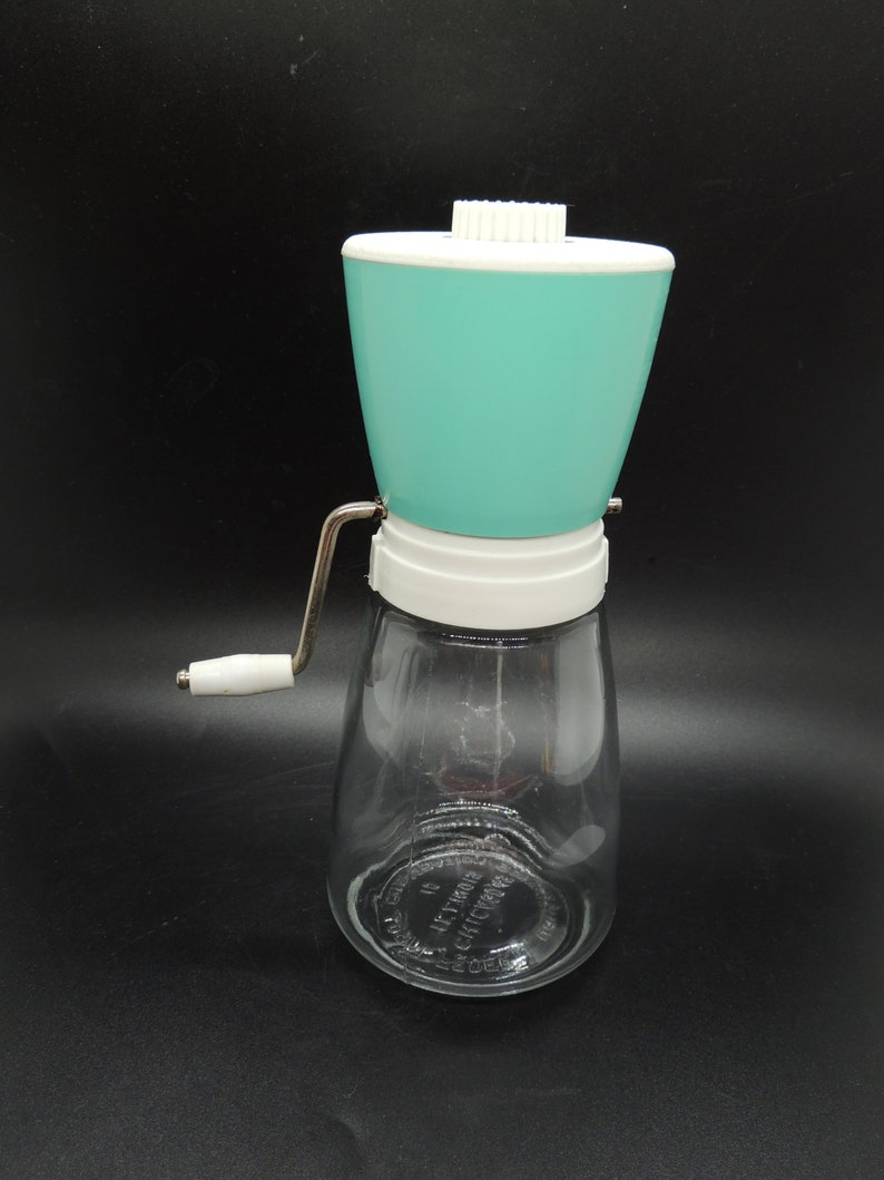 Vintage Federal Housewares Nut Grinder, Nut Chopper, Turquoise Aqua ...