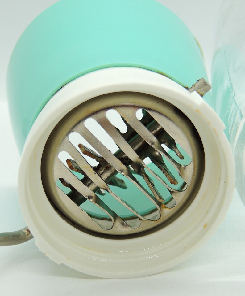 Vintage Federal Housewares Nut Grinder, Nut Chopper, Turquoise Aqua ...