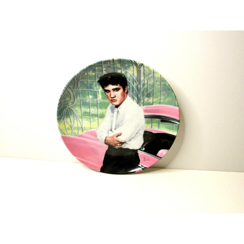 Vintage Elvis Presley Limited Edition Plate Looking at A Legend 1988 8. ...