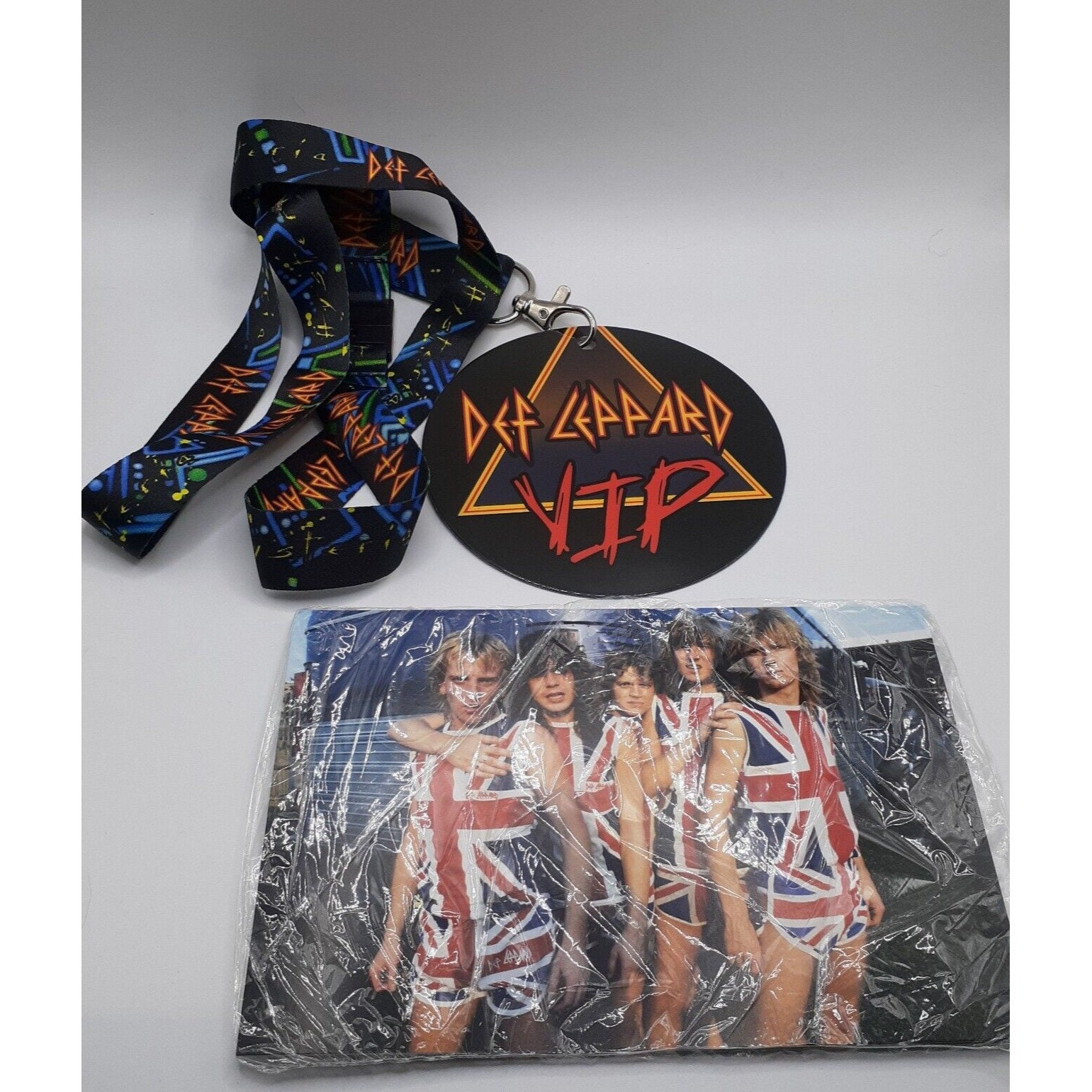 Def Leppard Band Memorabilia Travel Carry on Tote BAG VIP Lanyard ...