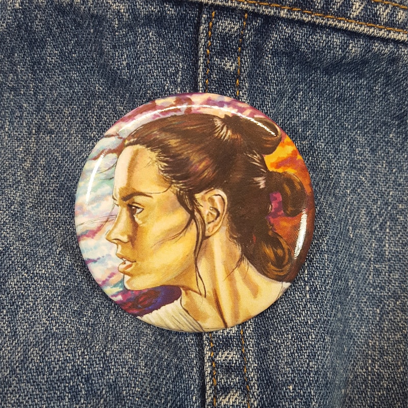 Rey Pin - Etsy