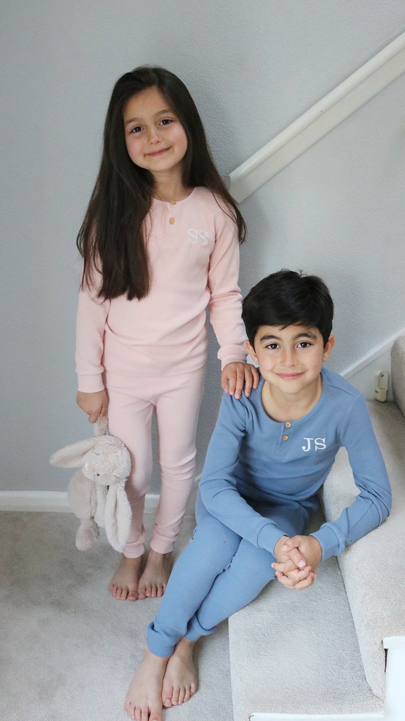 Girls Personalised Pyjama Set in Ribbed Cotton - Etsy