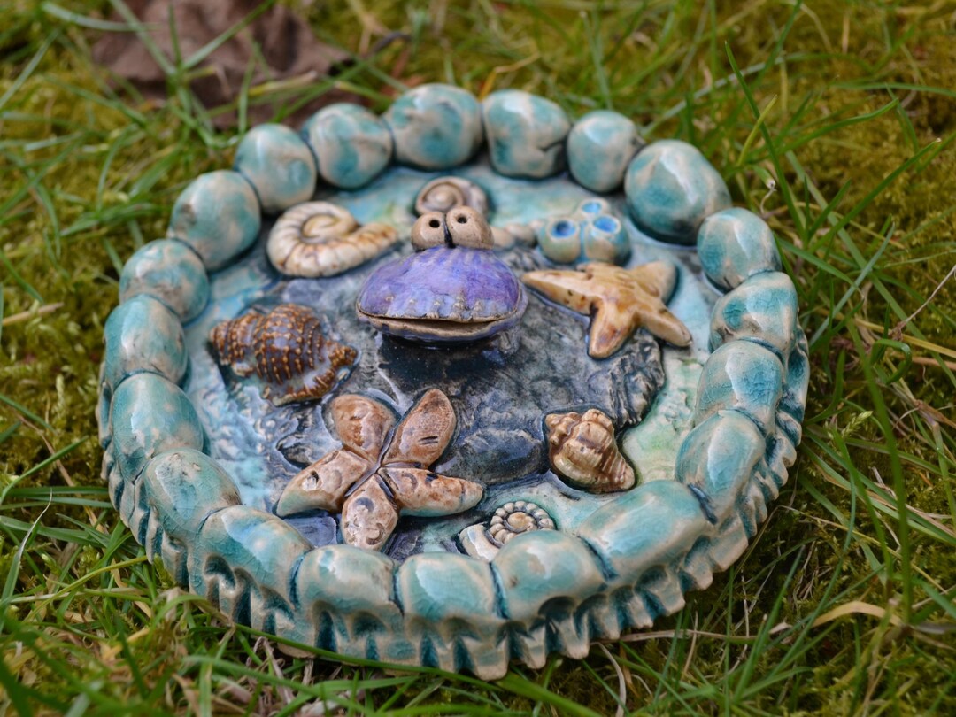 Mini Ceramic Insect Waterer "a Day at the Sea" - Etsy