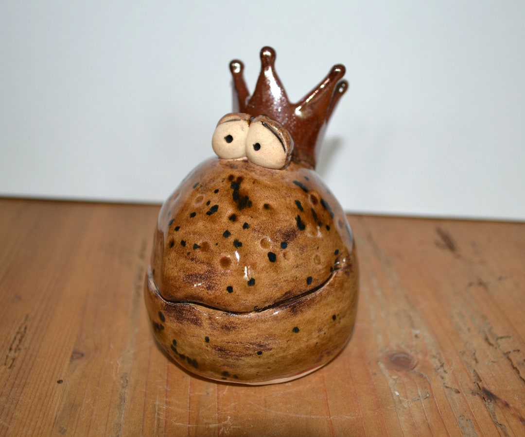 Ceramic Frog Archie - Etsy