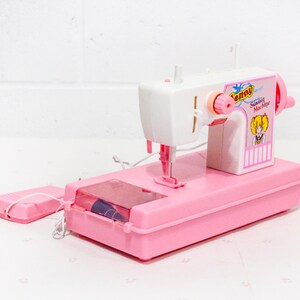 Jenny Sewing Machine, Vintage Sewing Accessories, 90s Kids Sewing, Cute ...