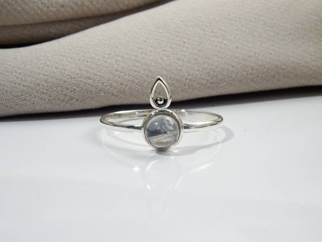 925 Sterling Silver Unique Ornate Hindu Moonstone Crown Design Ring ...