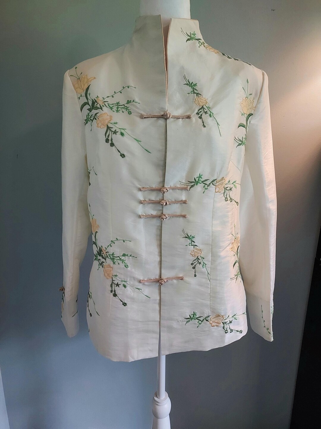 Vintage 2000s Y2k Chinese Ivory Silk Jacket With Floral Embroidery ...