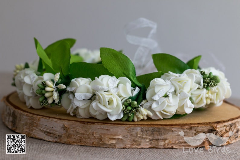 Bride Floral Wreath White / Green , Bridal Hair Wreath, Headdress - Etsy