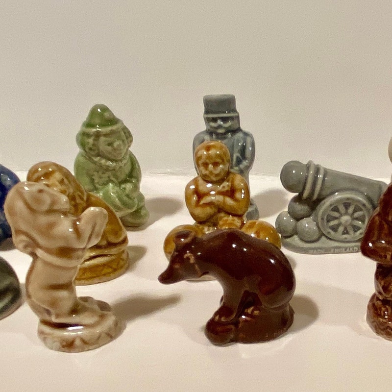 Wade Monkey - Etsy