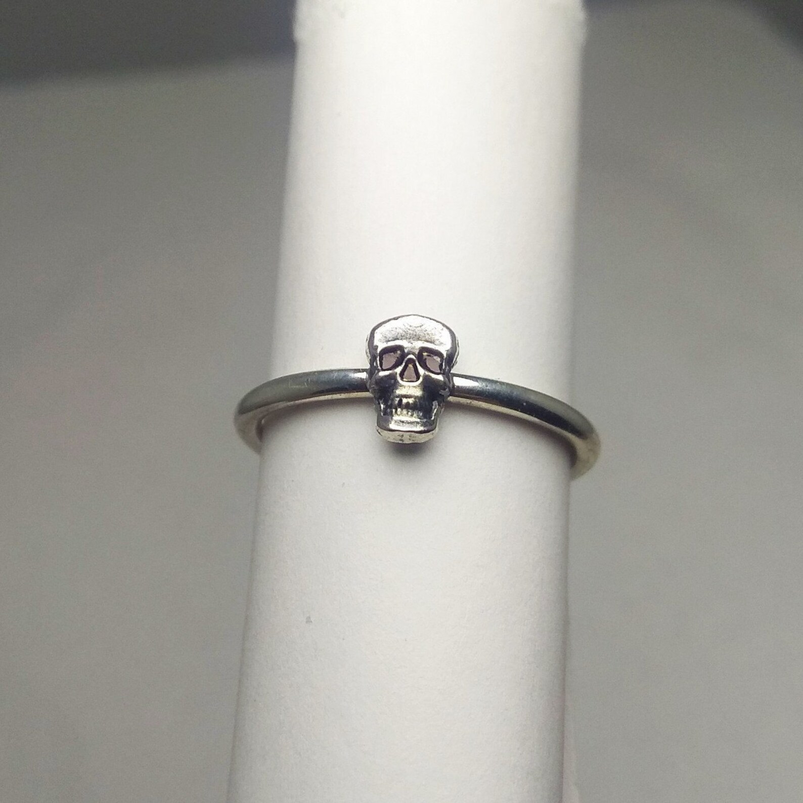 Silver Skull . Small Silver Skull Ring . Gift for Women - Etsy