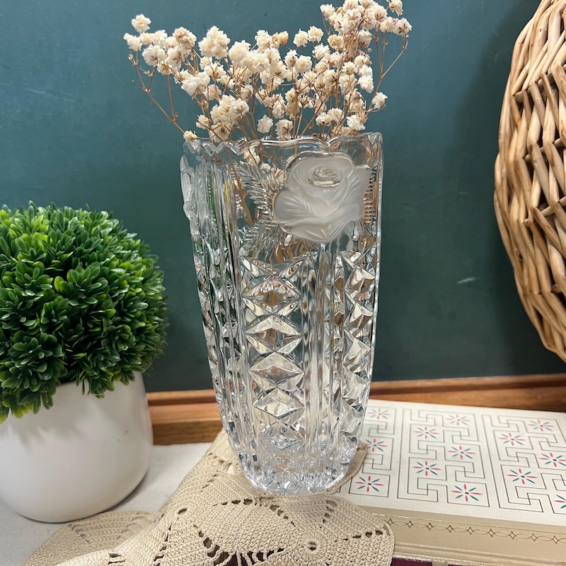 Vase Frosted Roses - Etsy