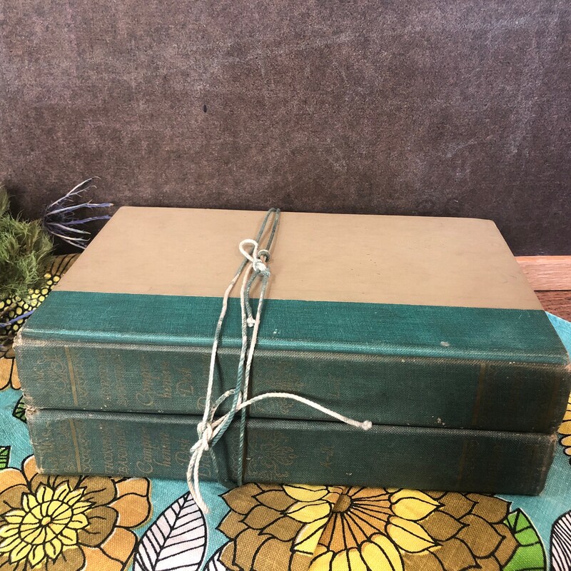 Thorndike - Etsy