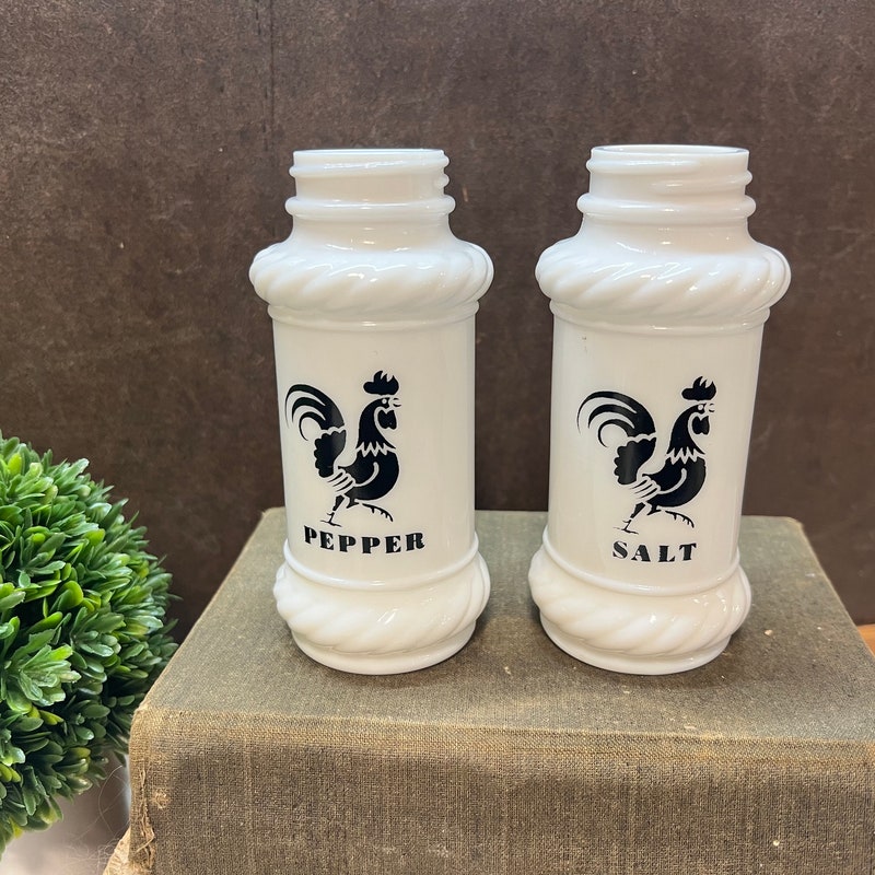 Large Salt Shaker - Etsy