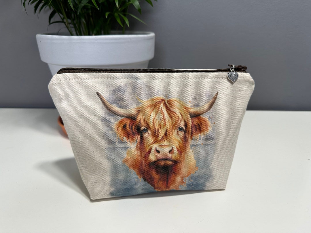 Highland Cow Makeup Bag / Cosmetics Bag - Etsy