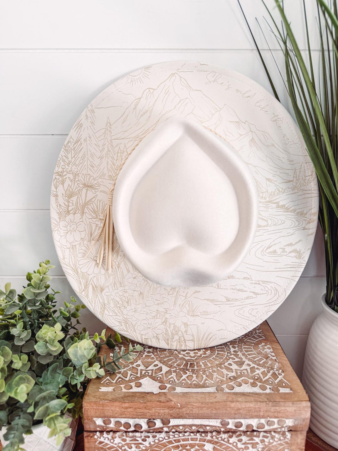 Mountain Burned Hat, Heart Shaped Hat, Floral Engraved Cowboy Hat ...