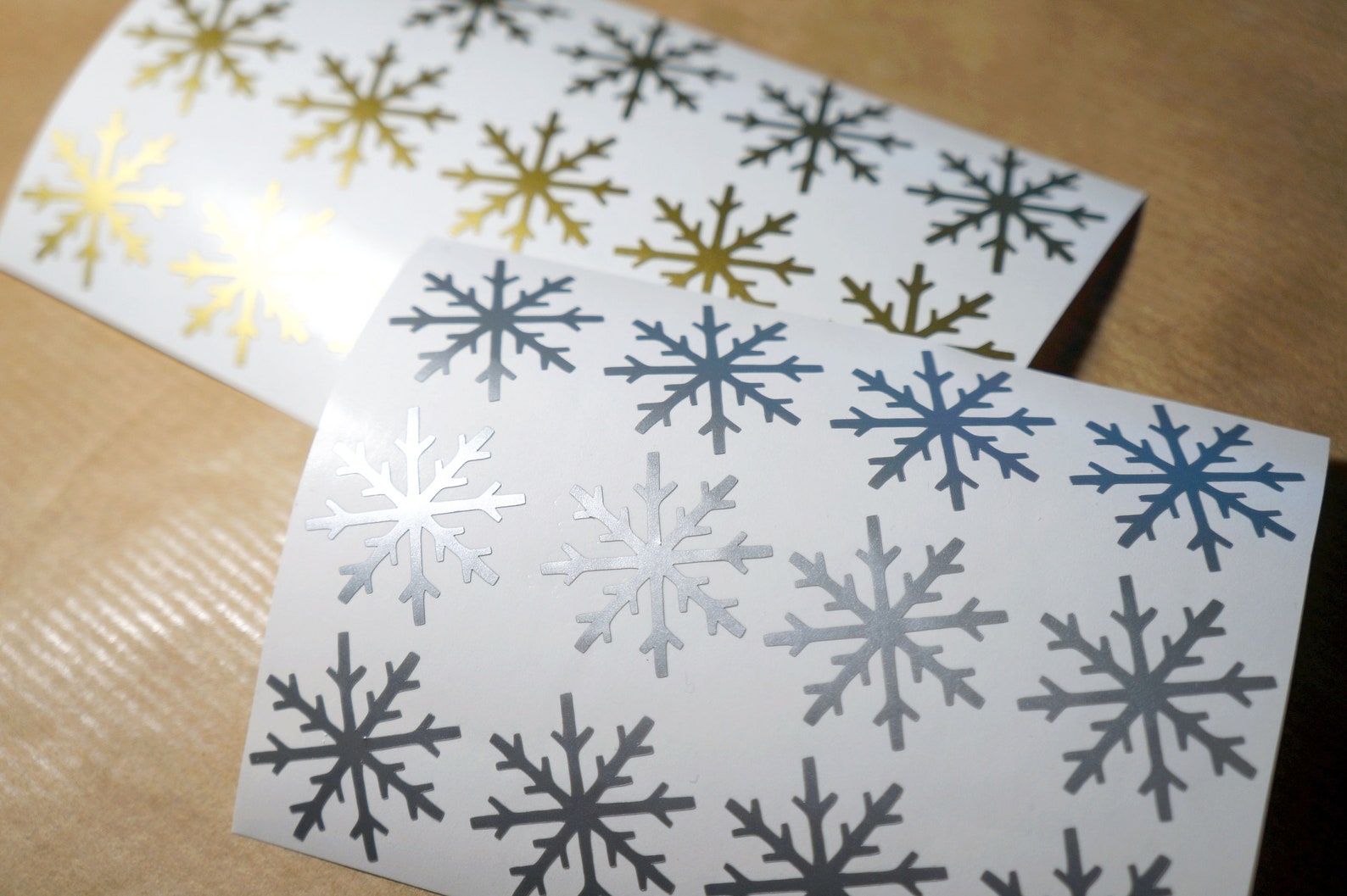 30 Snowflake Stickers Holiday Stickers Winter Decal Gift - Etsy