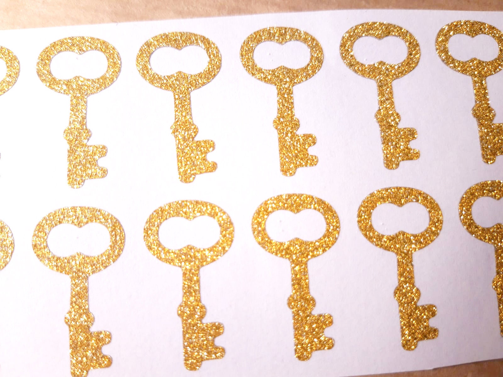25 glitter key stickers gold wedding seal key envelope seal | Etsy