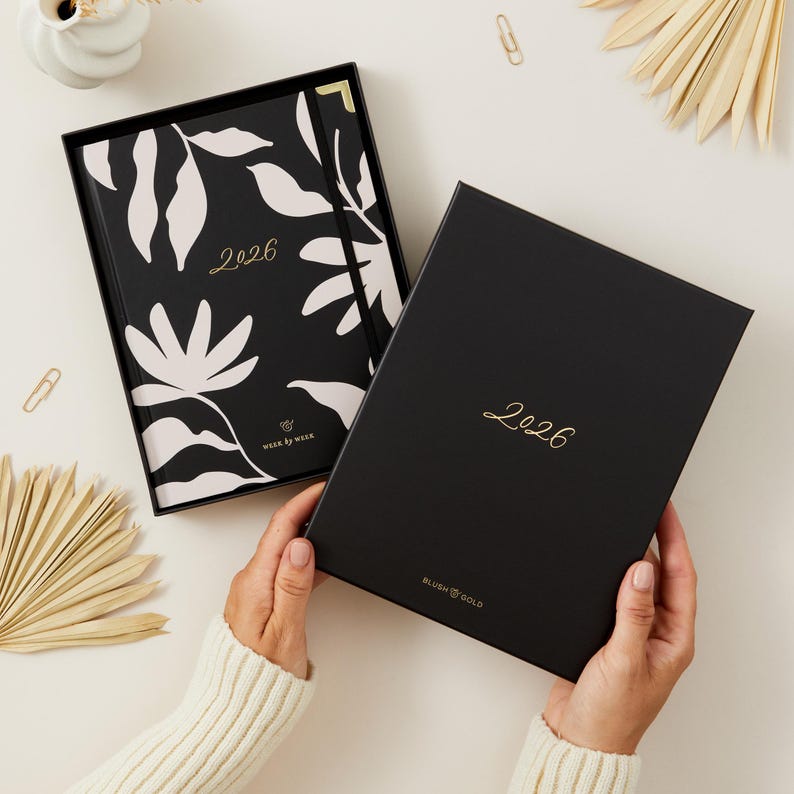 Flora II 2026 Weekly Planner – Luxury Gold Foil Diary, 12 Month Weekly ...