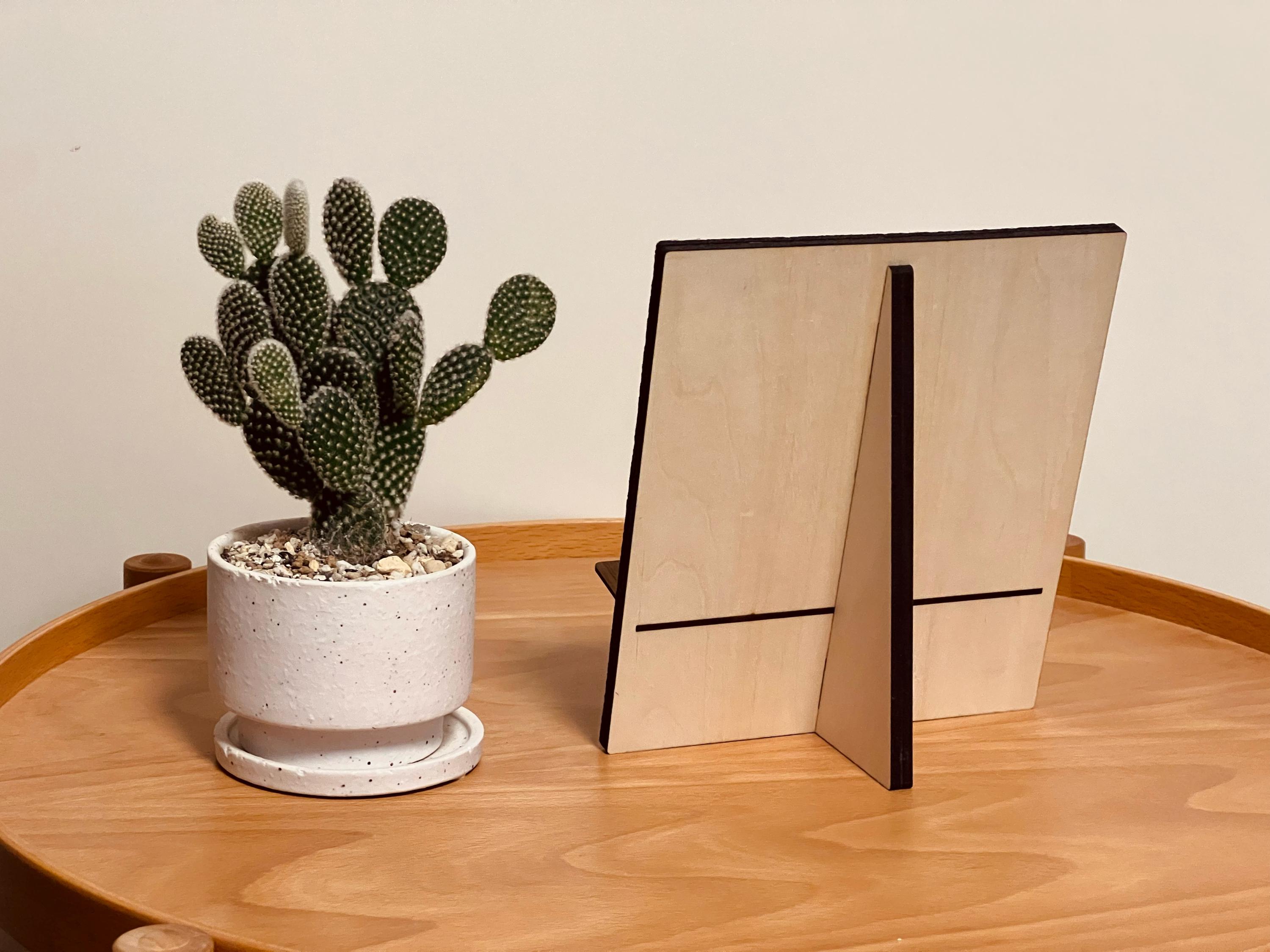 CD DISPLAY STAND Laser Cut File - Etsy