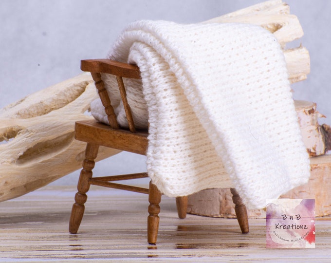 Miniature Blanket - Cream Knit Fabric - Dollhouse Miniature 1:12 Scale ...
