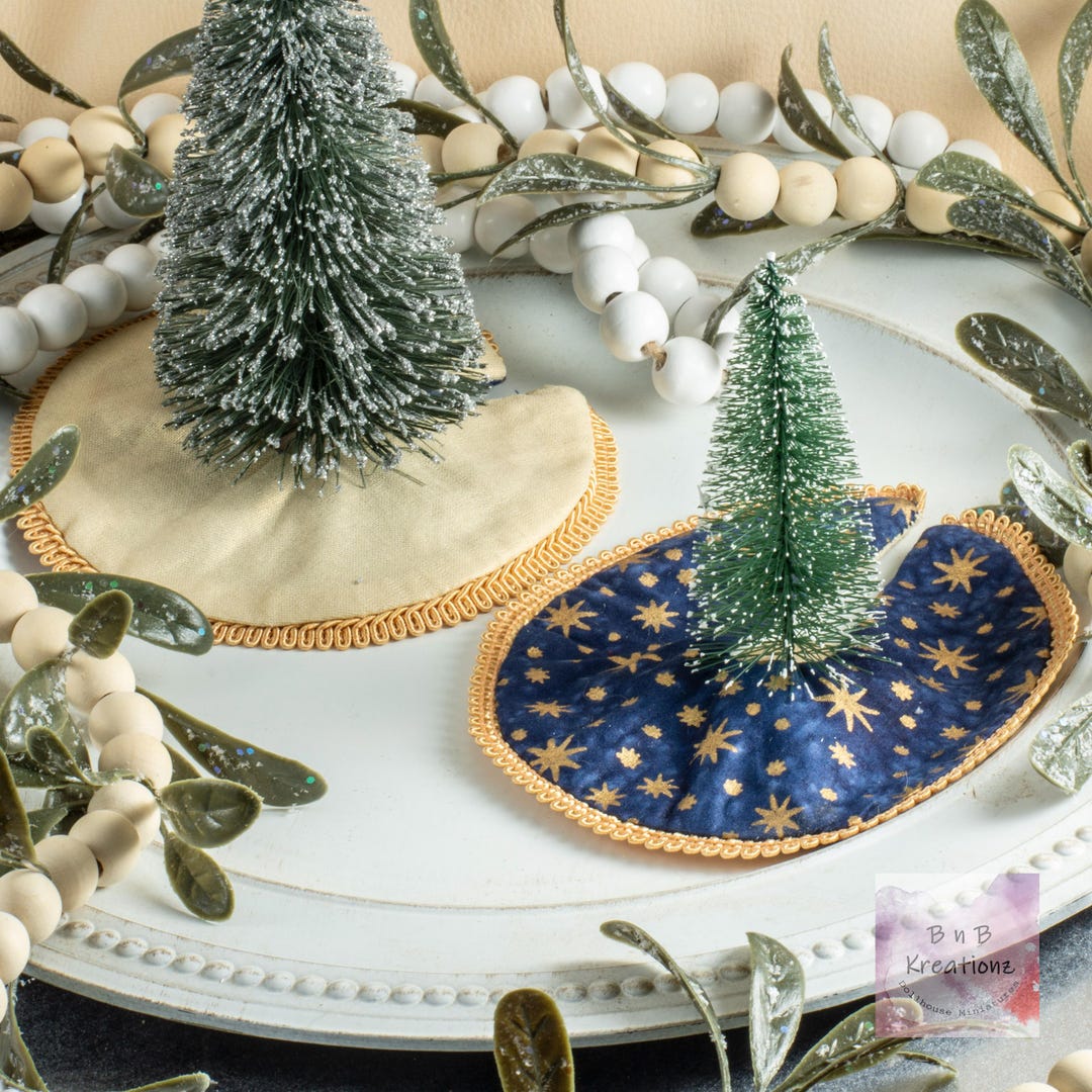 Miniature Tree Skirt in Blue & Gold Stars for 1:12 Scale Dollhouse ...