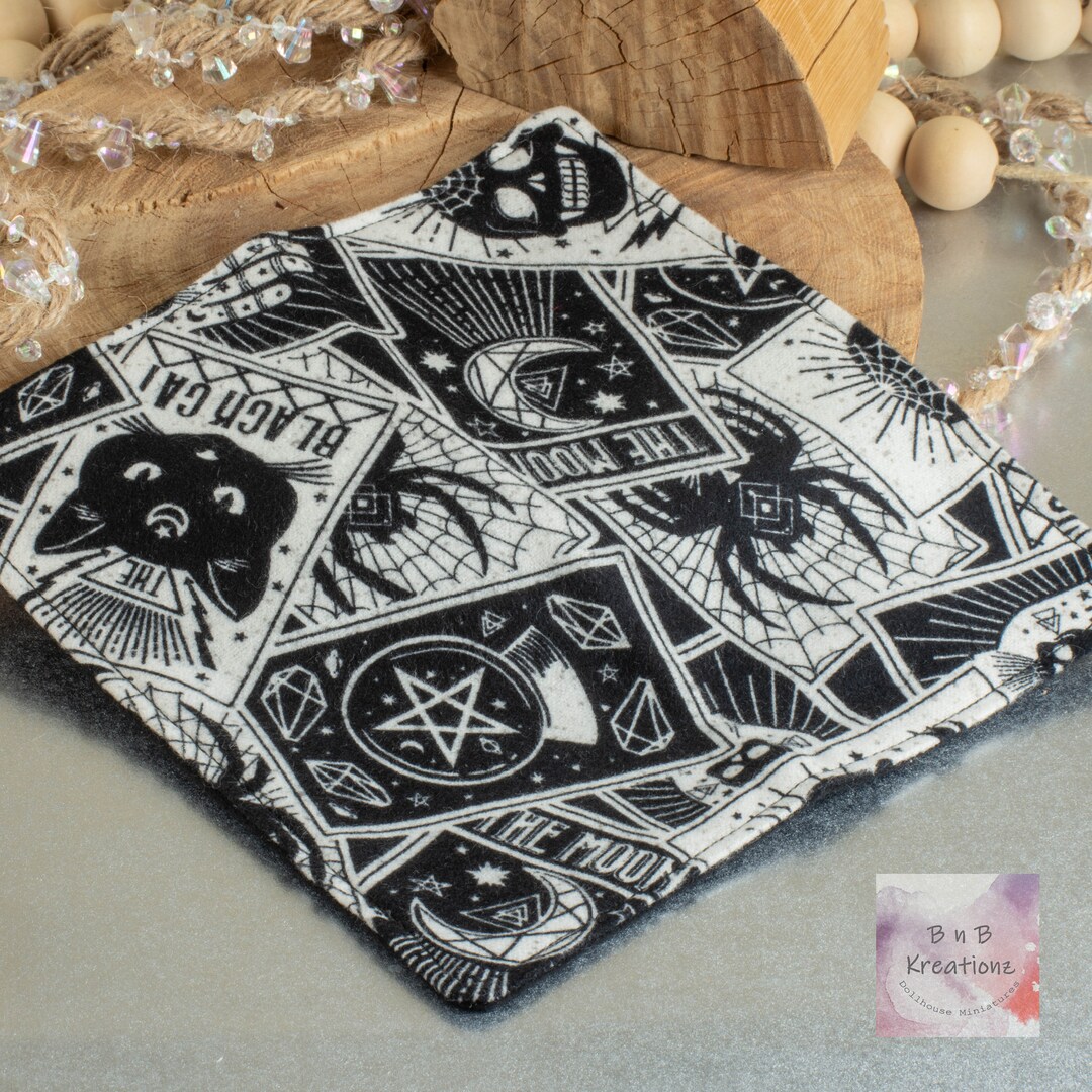 Miniature Blanket in Black & White Tarot for 1:6 Scale Dollhouse ...