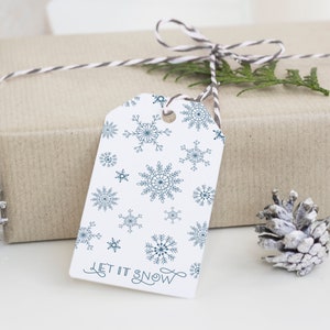 Printable Snowflake Christmas Gift Tags. Set of 8 DIY Holiday Gift Tags ...