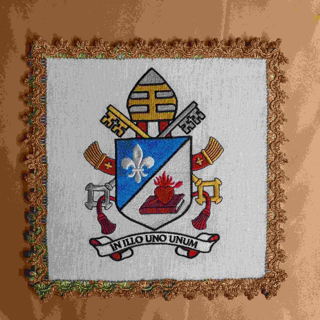 Pope Leo XIV Coat of Arms Chalice Pall Embroidered on Linen - Etsy