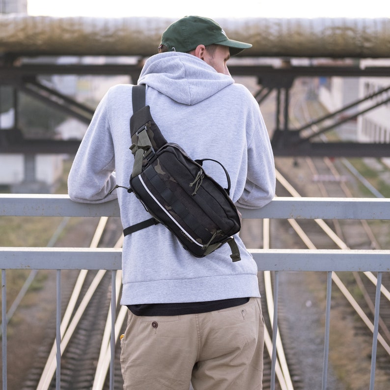 Camera Bag / Woodland Messenger Bag Crossbody Bag - Etsy