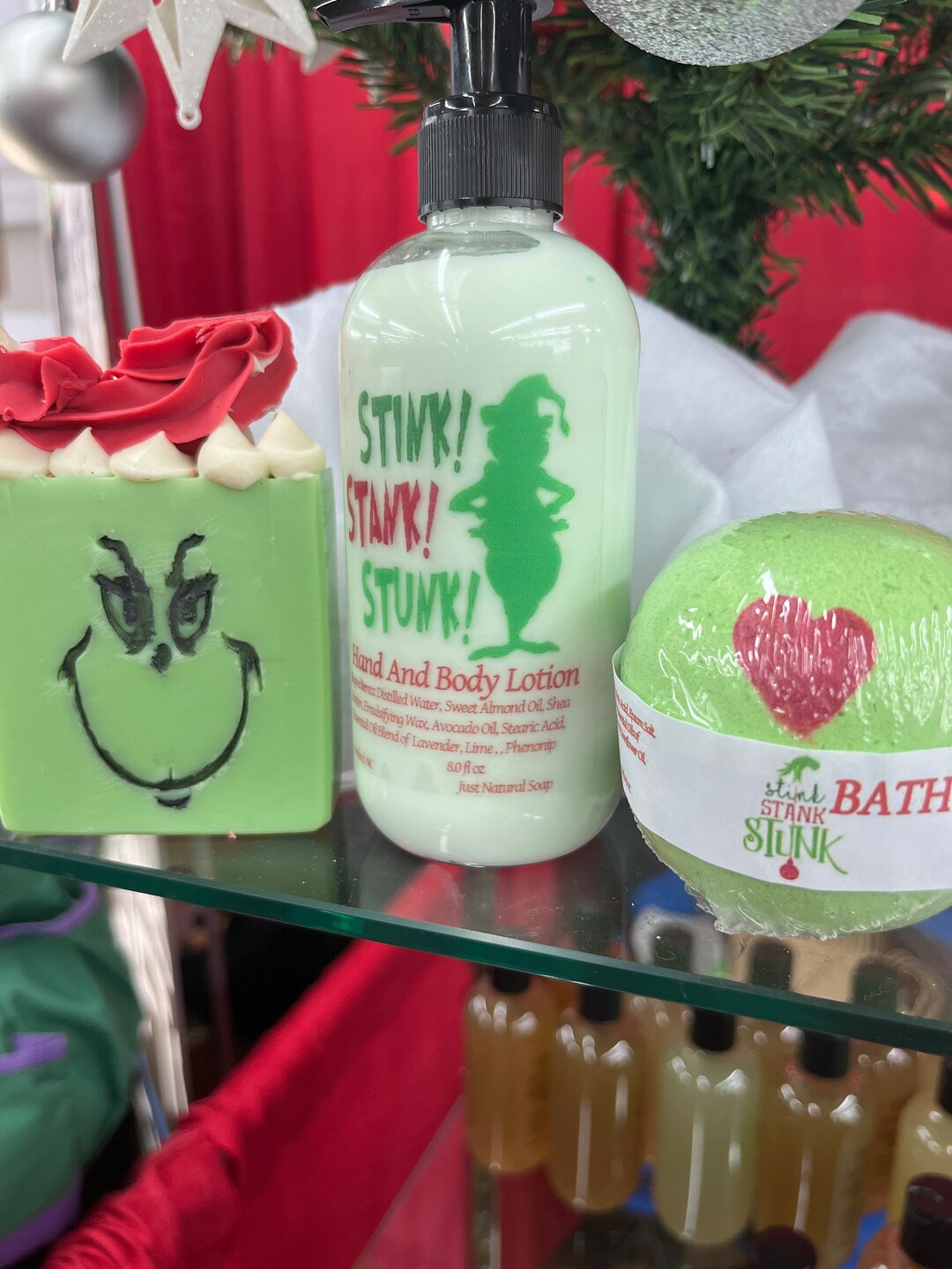 Grinch Gift Set. Includes a Soap, Lotion,& Bath Bomb. - Etsy