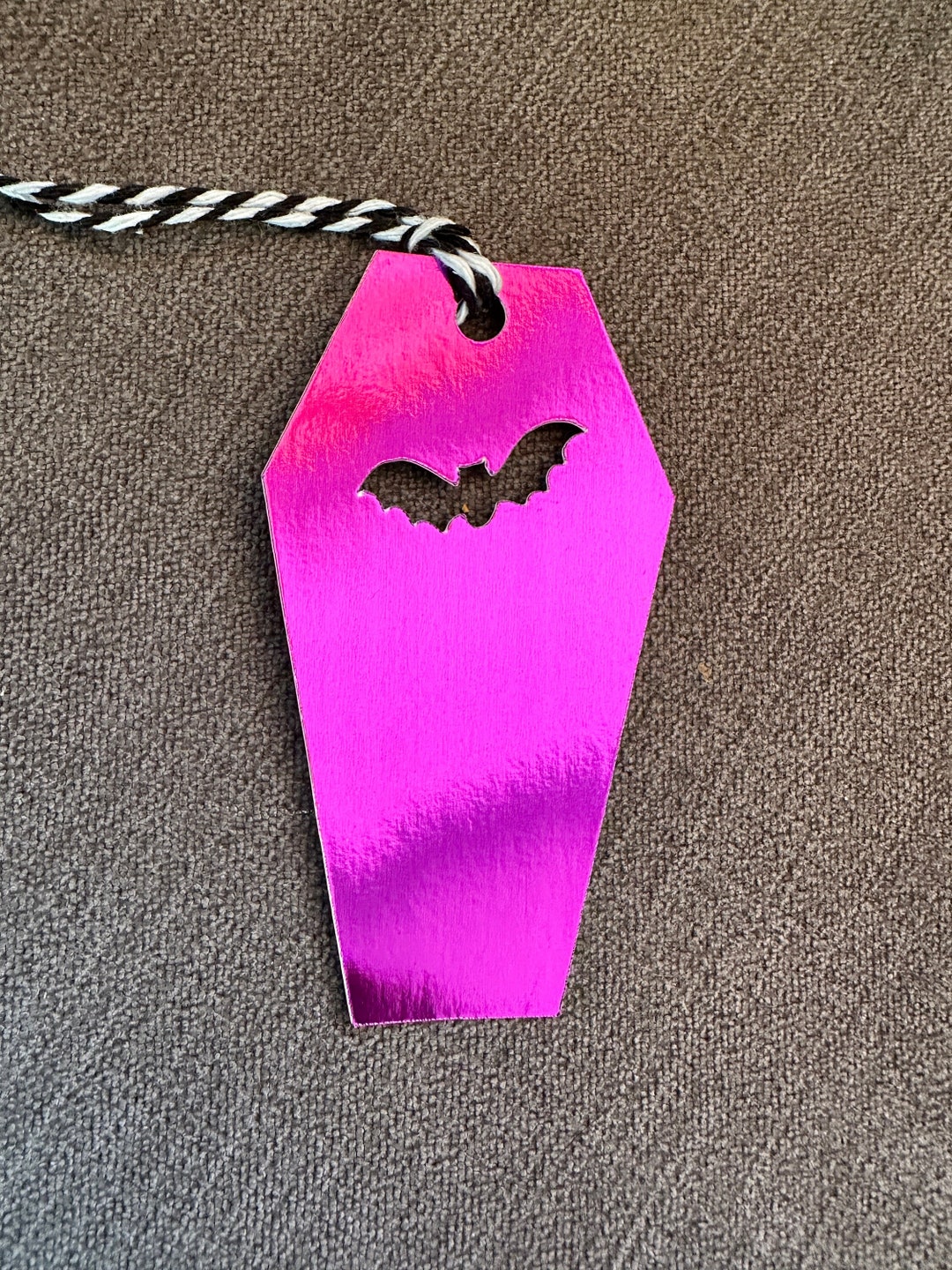Coffin Gift Tags With Bat Cutouts for Birthdays or Christmas - Etsy