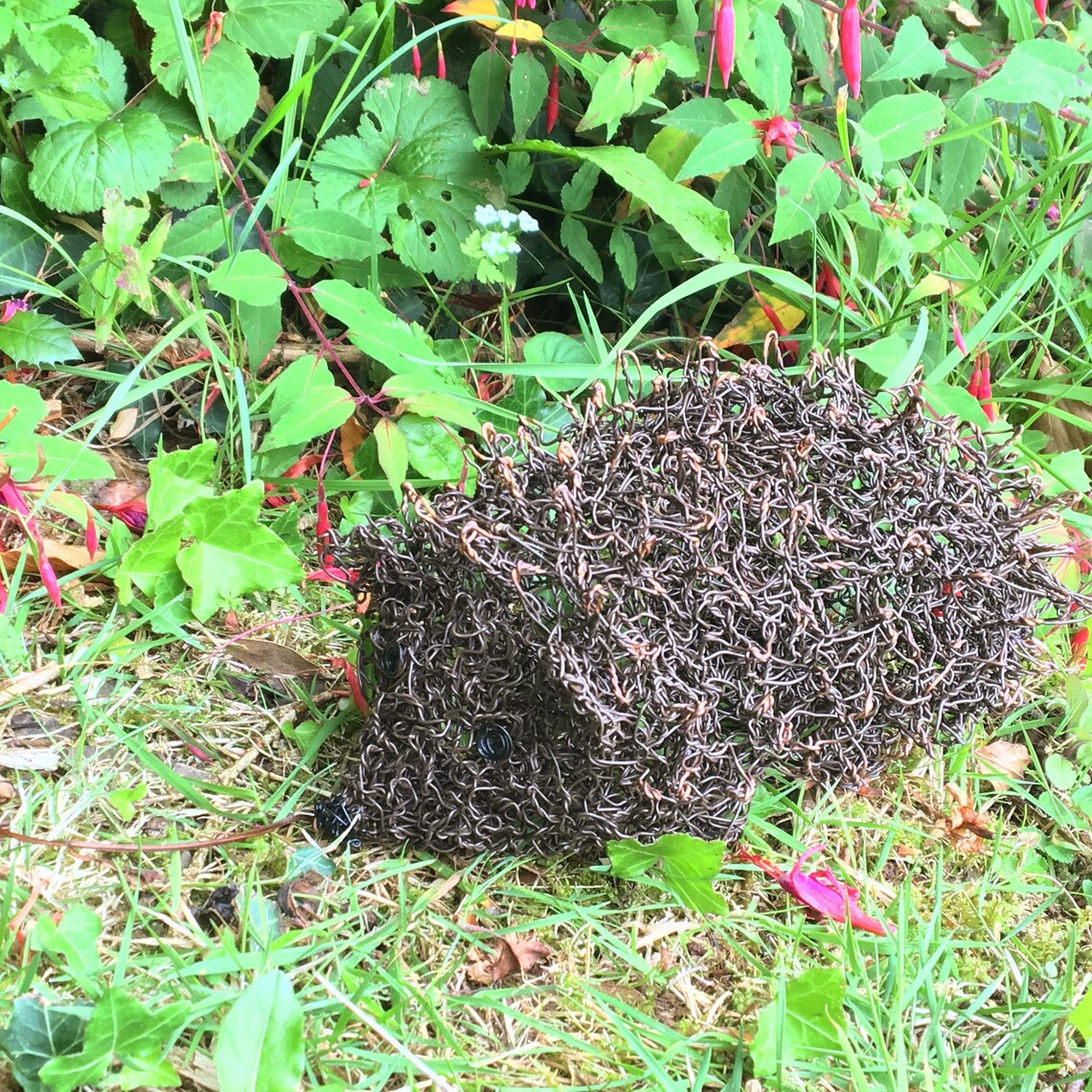 Hedgehog Wire Sculpture. Metal Garden Sculpture. Garden. - Etsy
