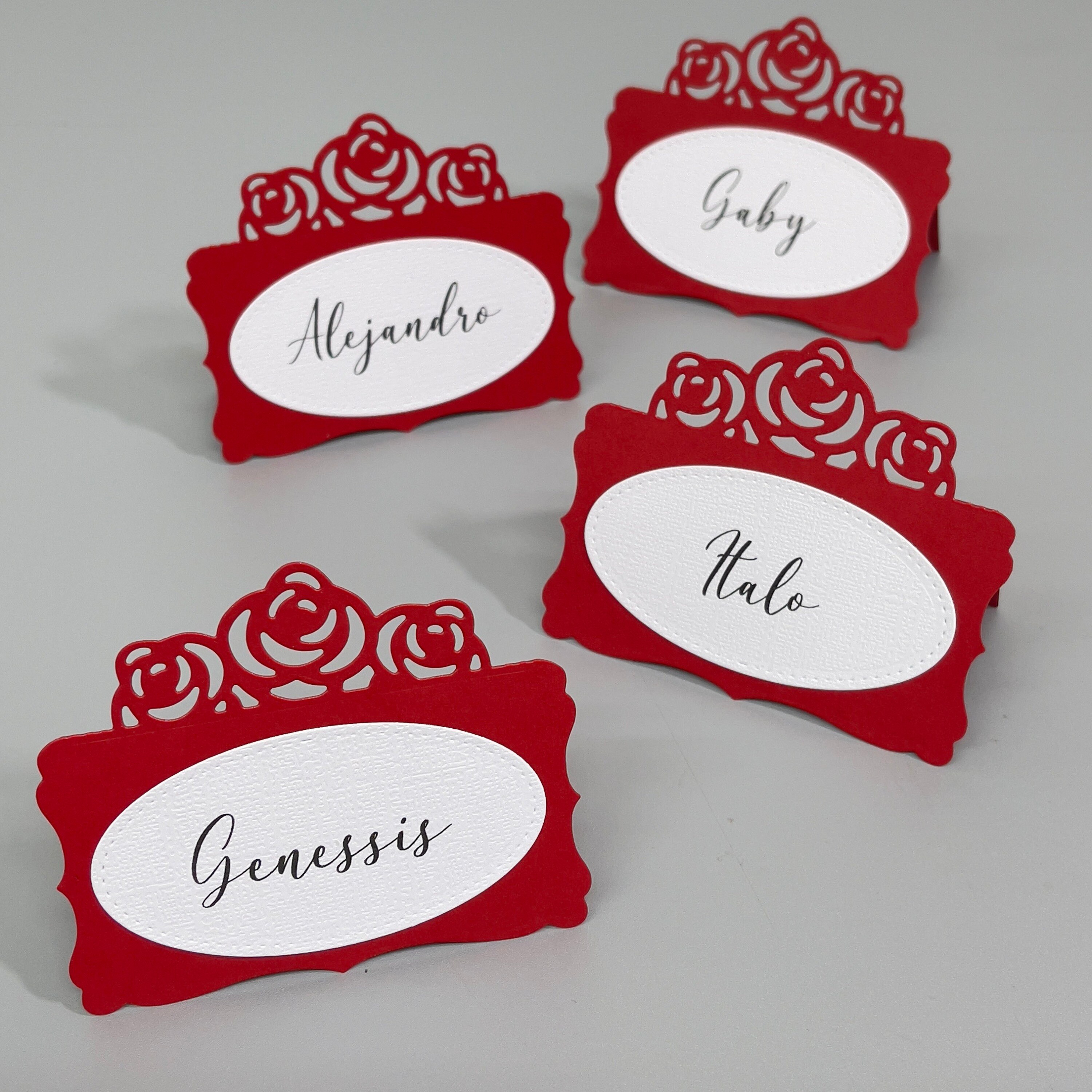 Custom Name Place Card / Font Options / Wedding, Mothers Day, Birthday ...